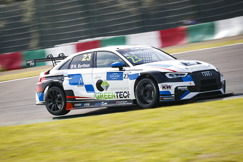 アウディ、WTCR鈴鹿ラウンドで4位フィニッシュ | Audi Japan Press Center - アウディ