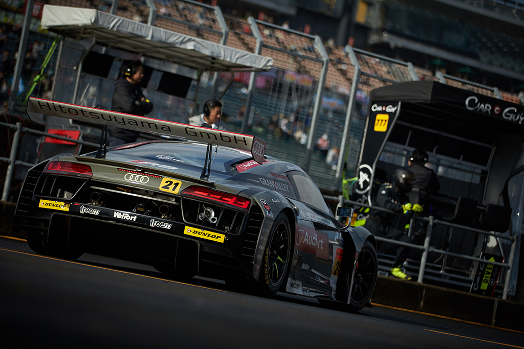 SUPER GT第8戦、2台のAudi R8 LMSが完走でシーズンを終了 | Audi Japan Press Center - アウディ