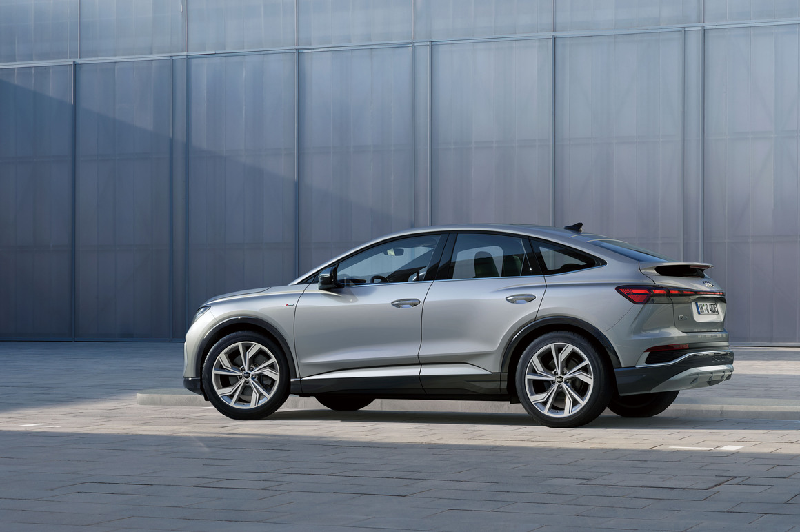 Audi Q4 45 e-tron / Q4 Sportback 45 e-tronを発表 一充電走行距離613kmを実現 | Audi ...