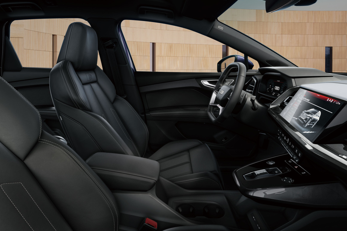 Audi Q4 45 e-tron / Q4 Sportback 45 e-tronを発表 一充電走行距離613kmを実現 | Audi ...