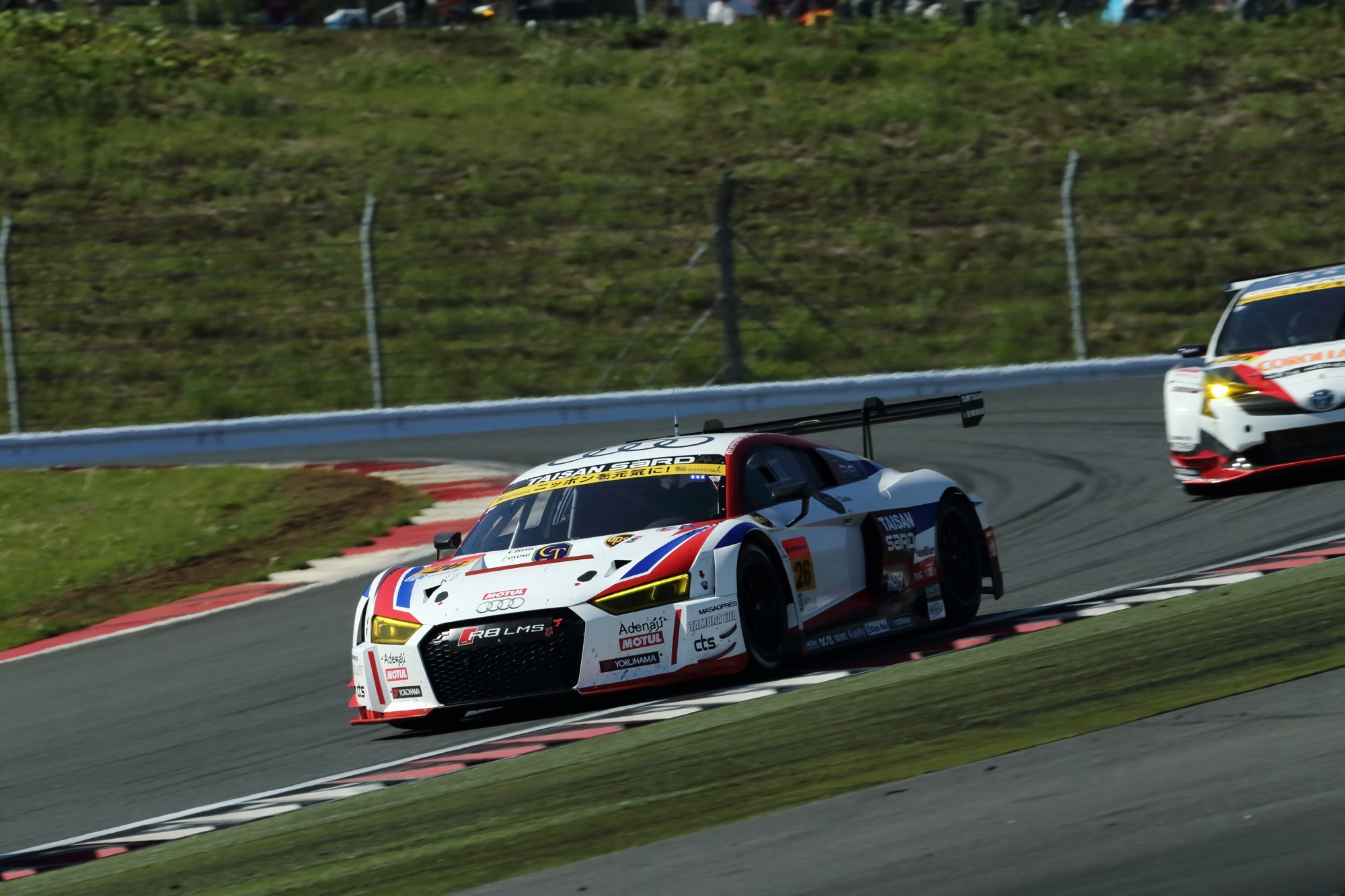SUPER GT第2戦富士にて2台のAudi R8が完走 | Audi Japan Press Center - アウディ